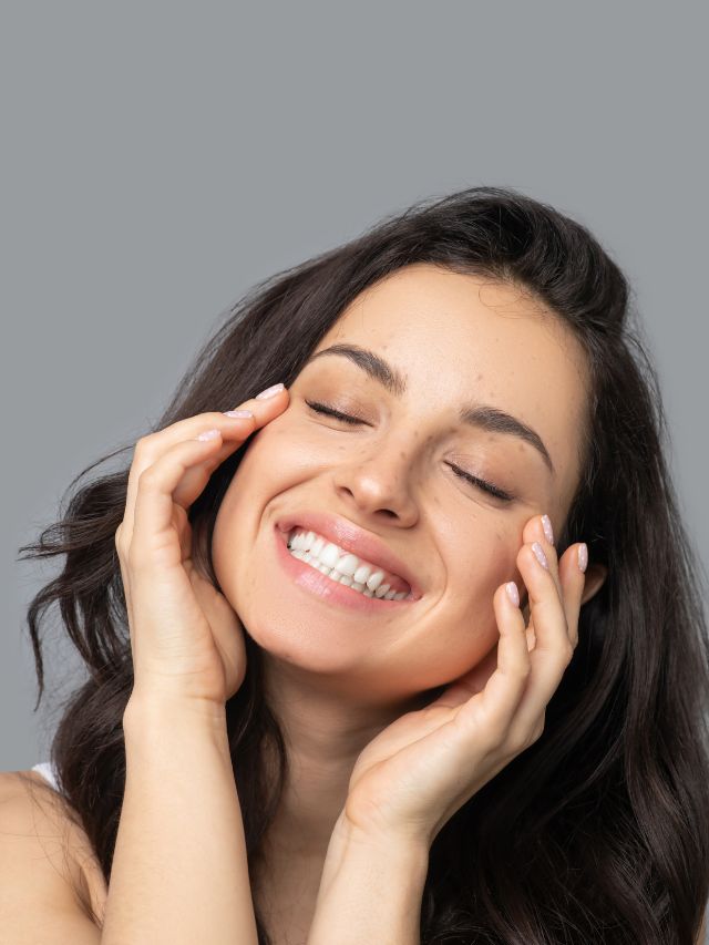 Yoga Poses for Glowing Skin: 7 Effective Asanas for Skin Health and ...